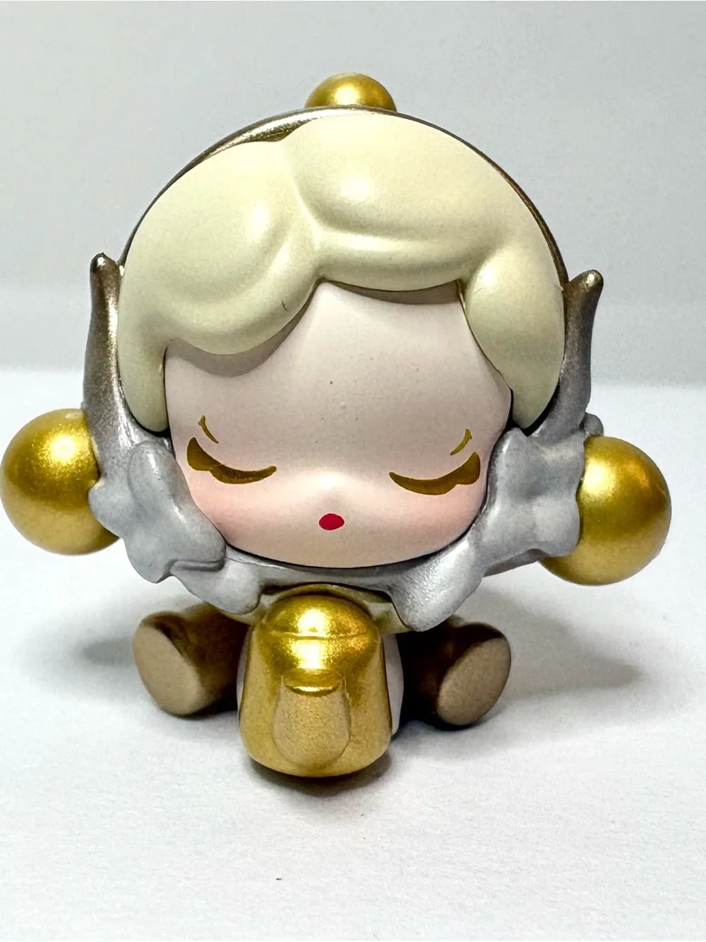 POP MART | Other | Secret Skullpanda Petals In 4 Acts Pop Bean Chronos ...